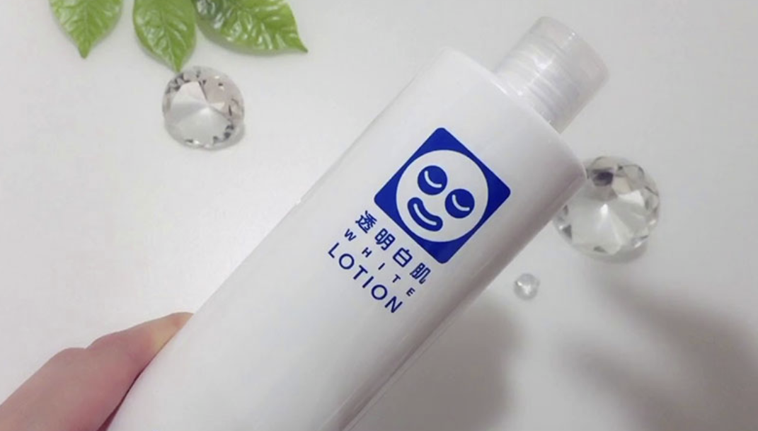 Lotion dưỡng trắng da Ishizawa 400ml