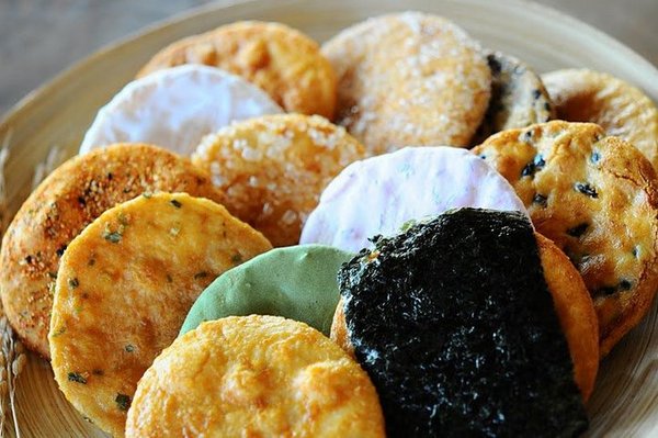 Các loại bánh gạo Senbei Nhật Bản tại Hachi Hachi Blog